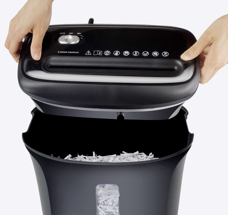 Portable Handle Shredder with 12L Wastebasket P4 Security 6 Sheet Paper ...