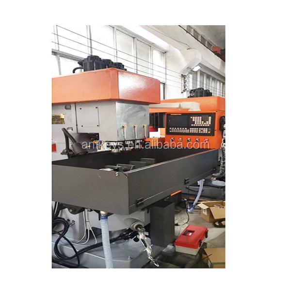 Vertical CNC Hard Rail 3 Axis Drilling Thread Tapping Machine ...