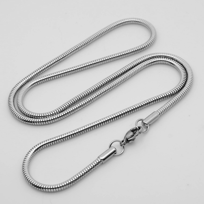 Wholesale snake chain store