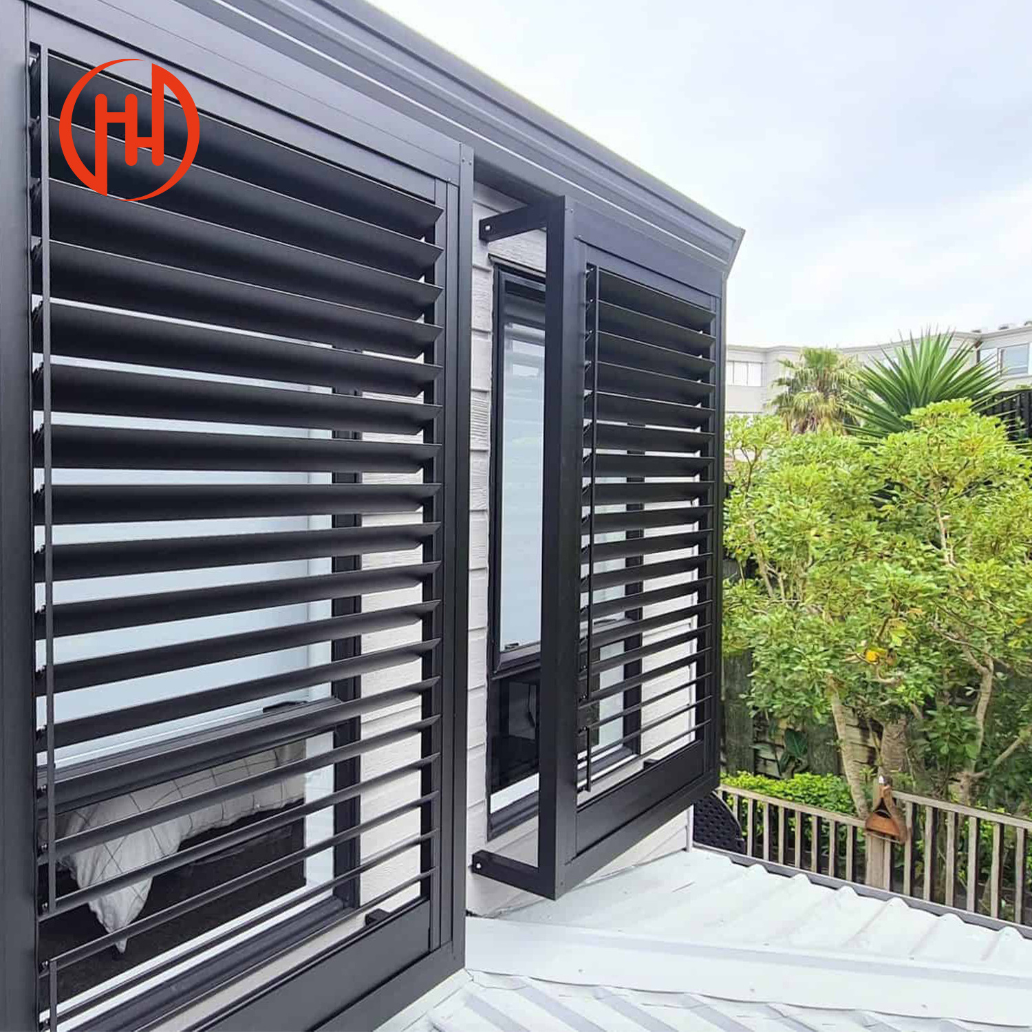 OEM Service vertical opening pattern wall louver design exterior ...