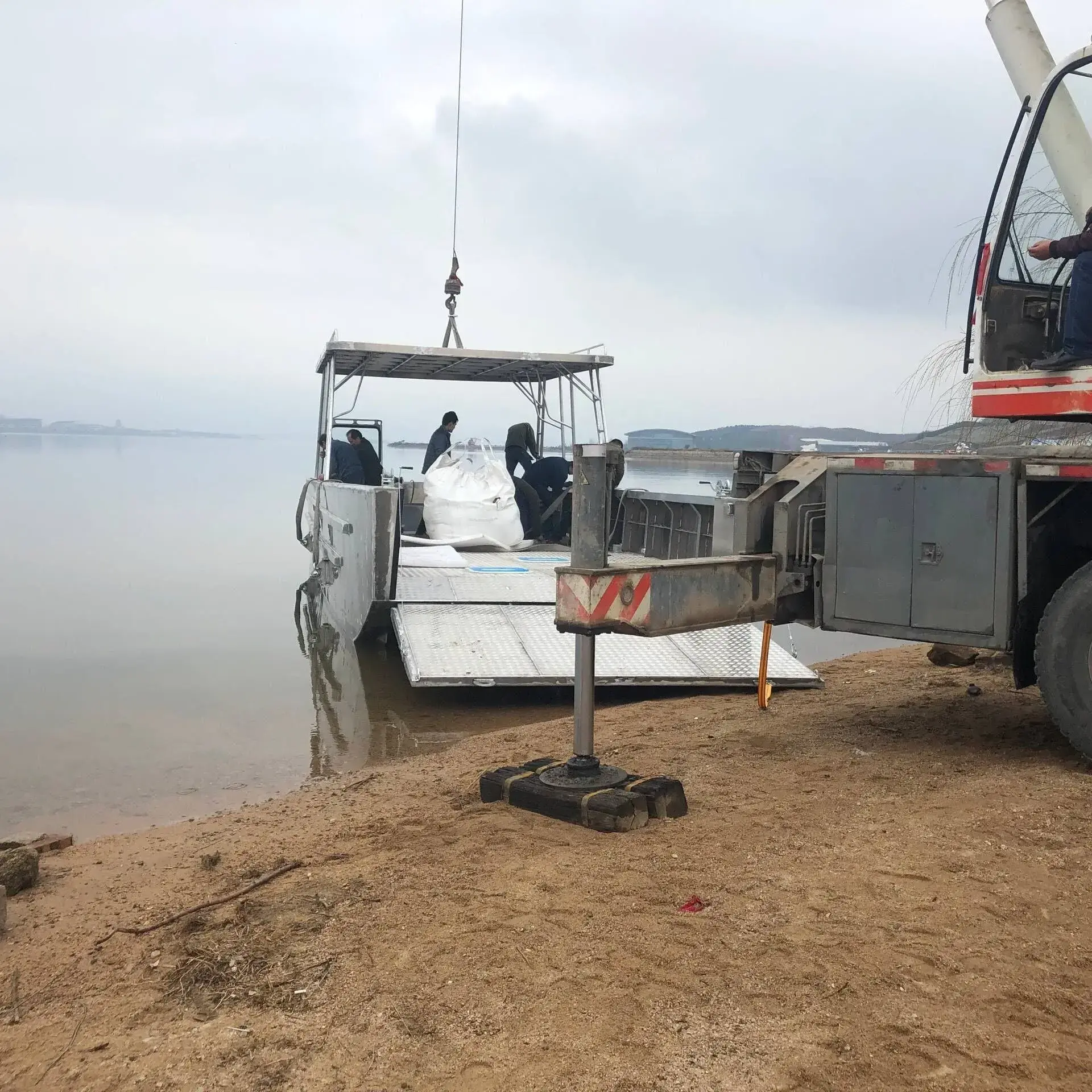 Allsealion 120 foot Multi Functional Car Containers Ferry Barge Landing ...