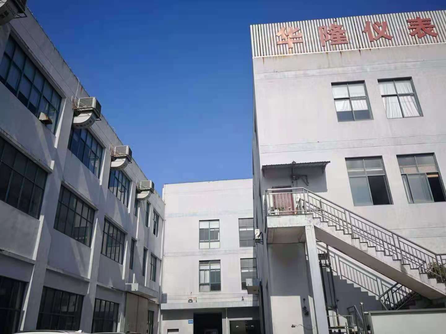 HighFree Dual Gauge CO2 Draft Beer Regulator with Relief Valve ...