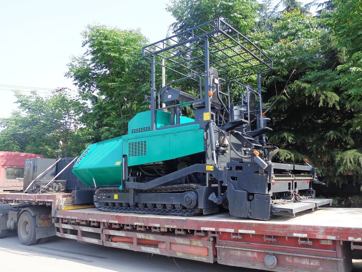 Electric Concrete Asphalt Paver RP451L Roller Screed For Road ...