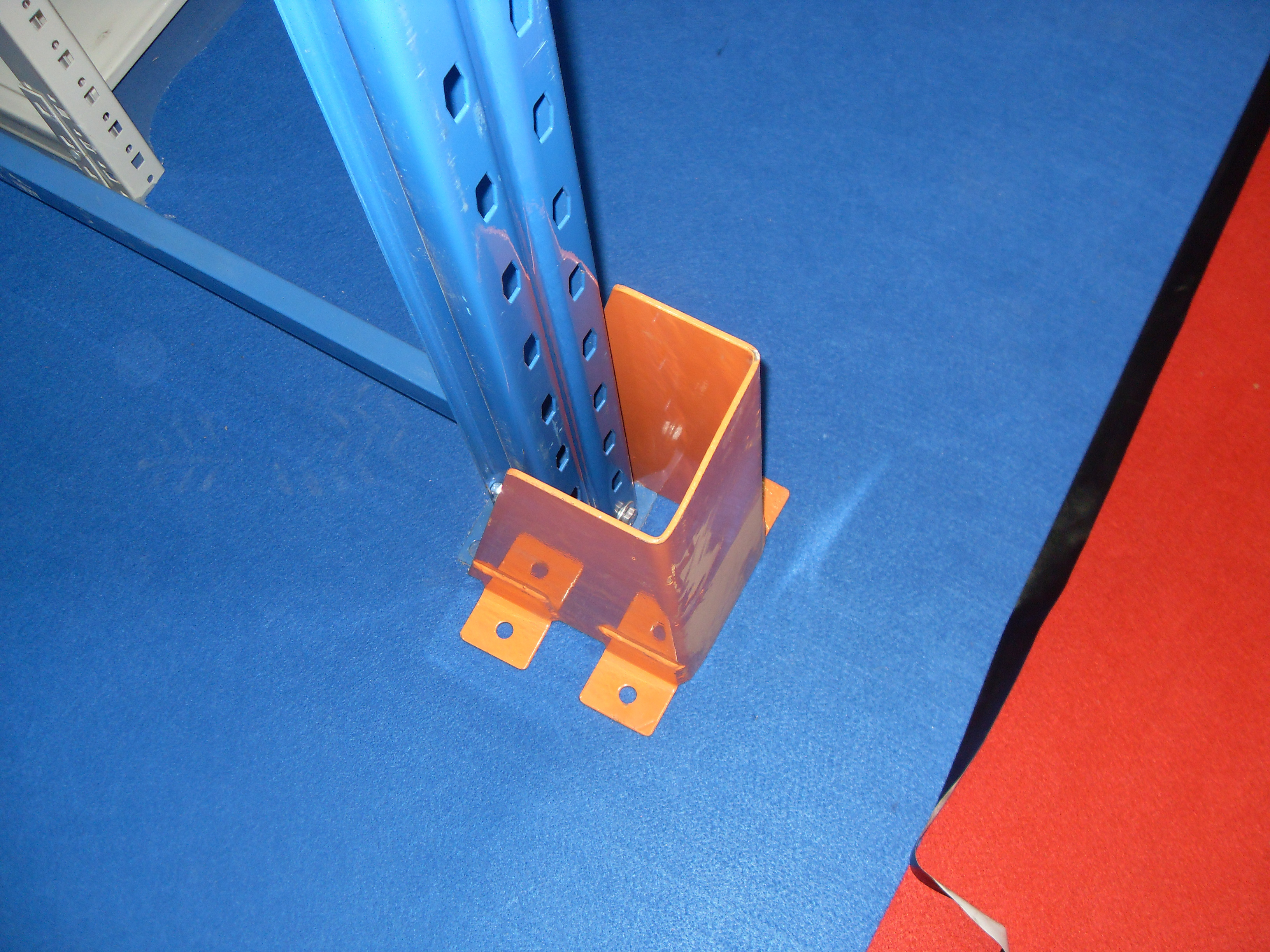 Steel Pallet Rack Upright Frame Protector Shelf Barrier Safety Pallet ...