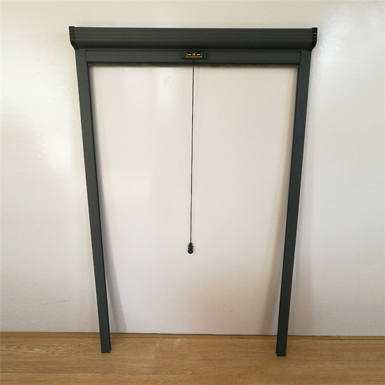 Retractable rollers mosquito net roll up fly screen | Bestsuppliers.com