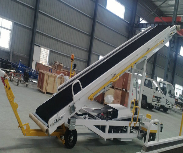 Towable Baggage GSE Airport Conveyor Belt Loader For Aircraft ...