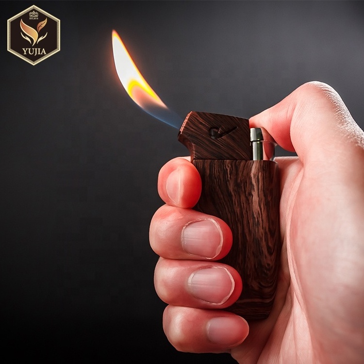 2020 new design metal electronic tobacco pipe Gas lighter with pipe tool | Bestsuppliers.com