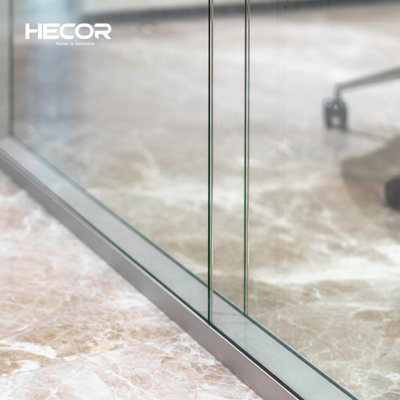 Modern Panoramic Office Room Clear Tempered Partition Divider Sound ...