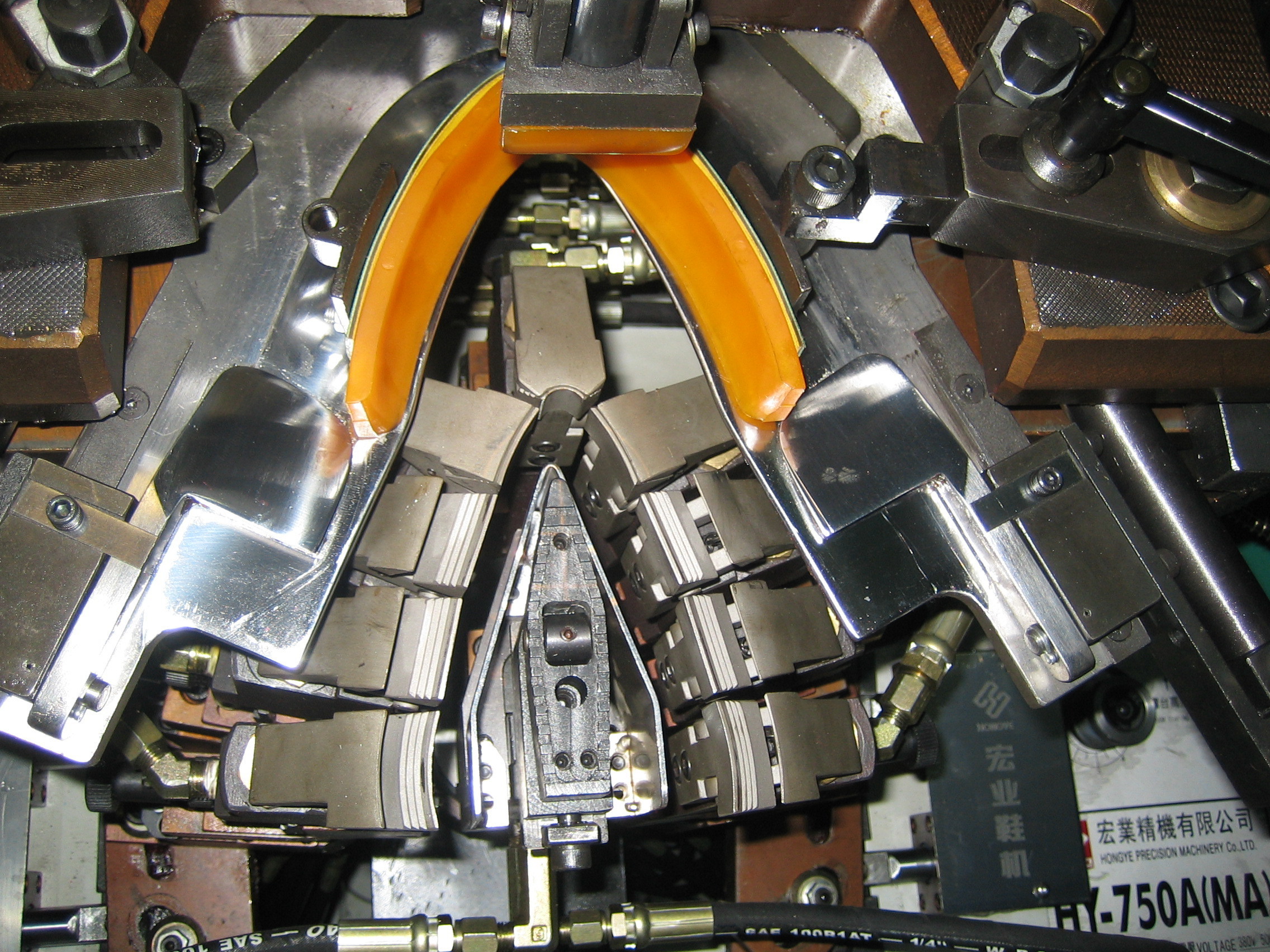 toe lasting shoes making machine | Bestsuppliers.com