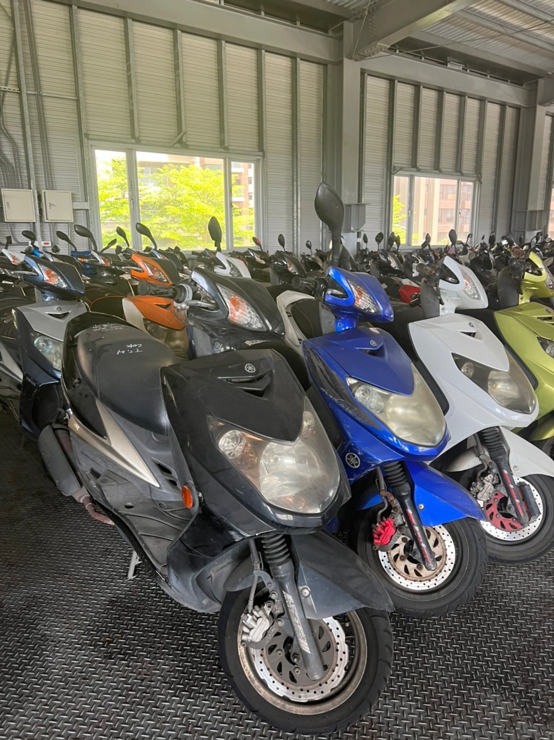 Japanese Yamaha used top motorcycles scooter