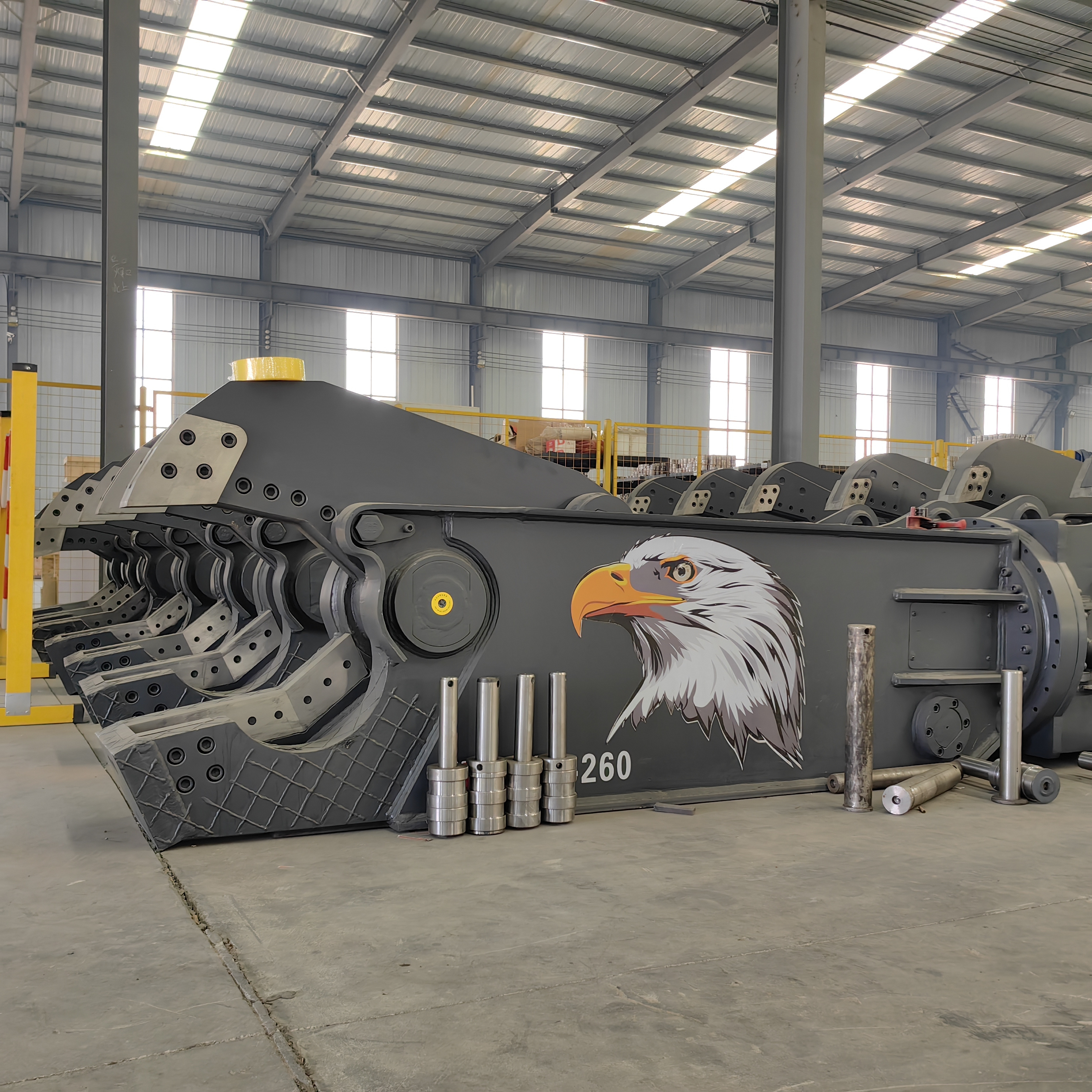 excavator Hydraulic Metal Shears steel plate demolition shear eagle ...