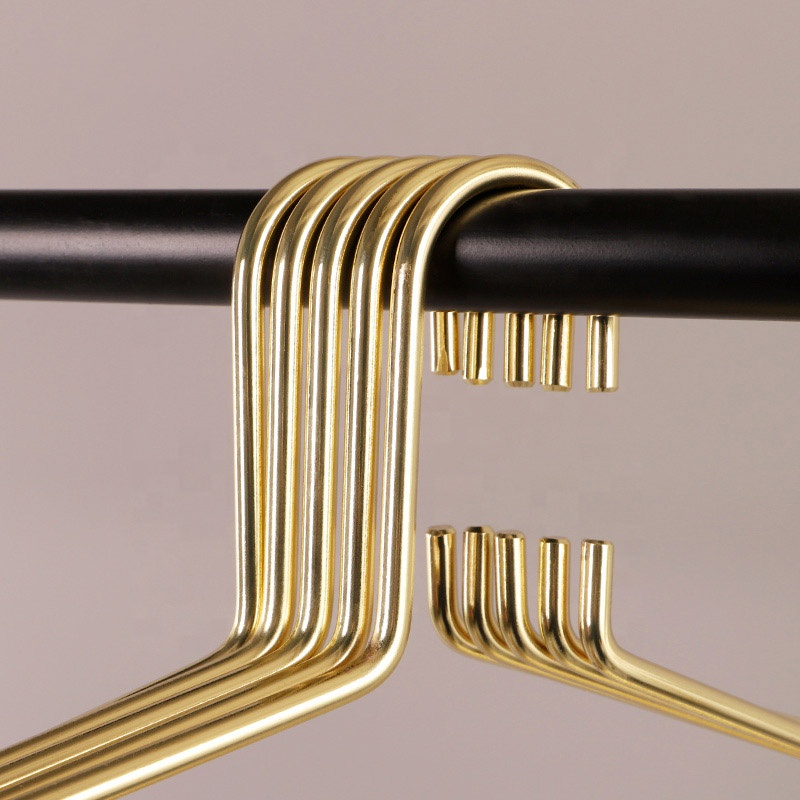 luxury golden color metal suit hanger coat hanger for clothing shop ...