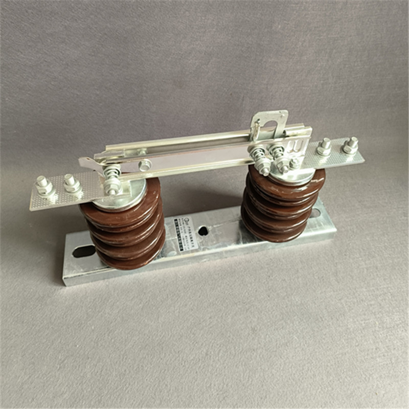 Outdoor high-voltage disconnector GW9-10/630A 1000A 1250A knife switch ...