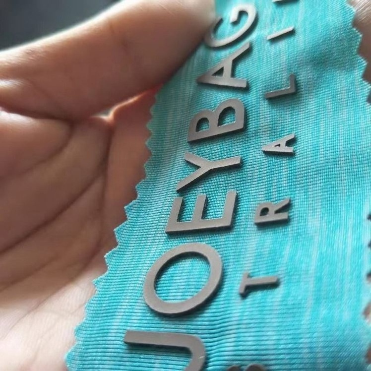 High Quality Custom Garment Shirt Embossed Rubber Heat Transfer 3D ...