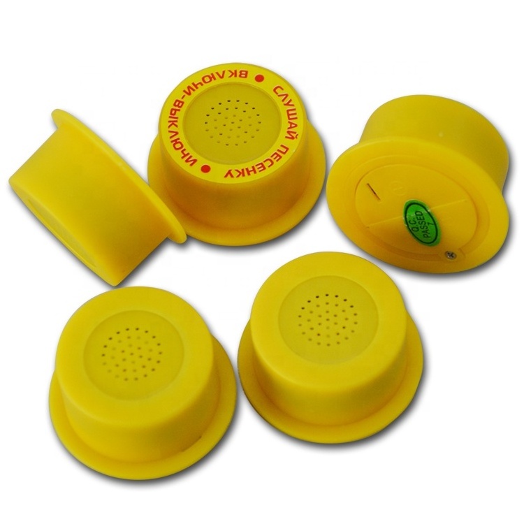 Programmable squeeze sound/recordable voice box for plush toys ...