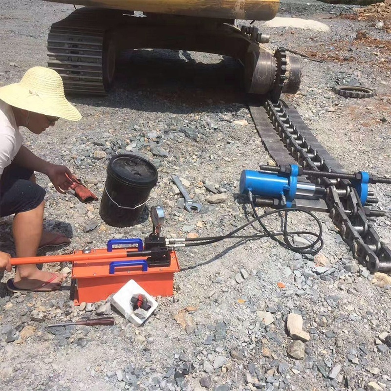 Hydraulic crawler press 70 tons hydraulic cylinder thrust track ...