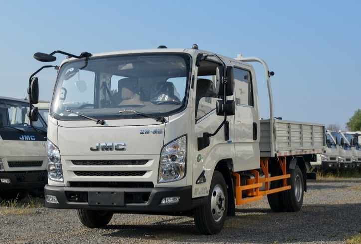 Lorry Truck Price Small Cargo Trucks China manufactured new JMC 6 wheels Horse Diesel Power ...