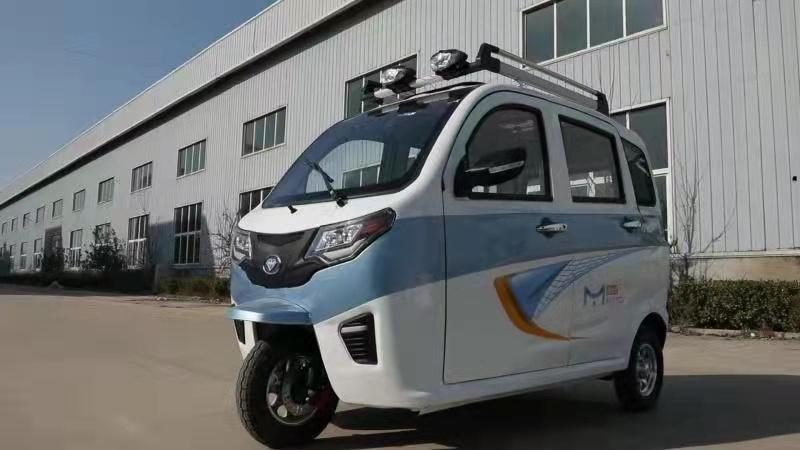 Three Wheel Cargo Electric Tricycle Motorcycle Rickshaw Fully Enclosed ...