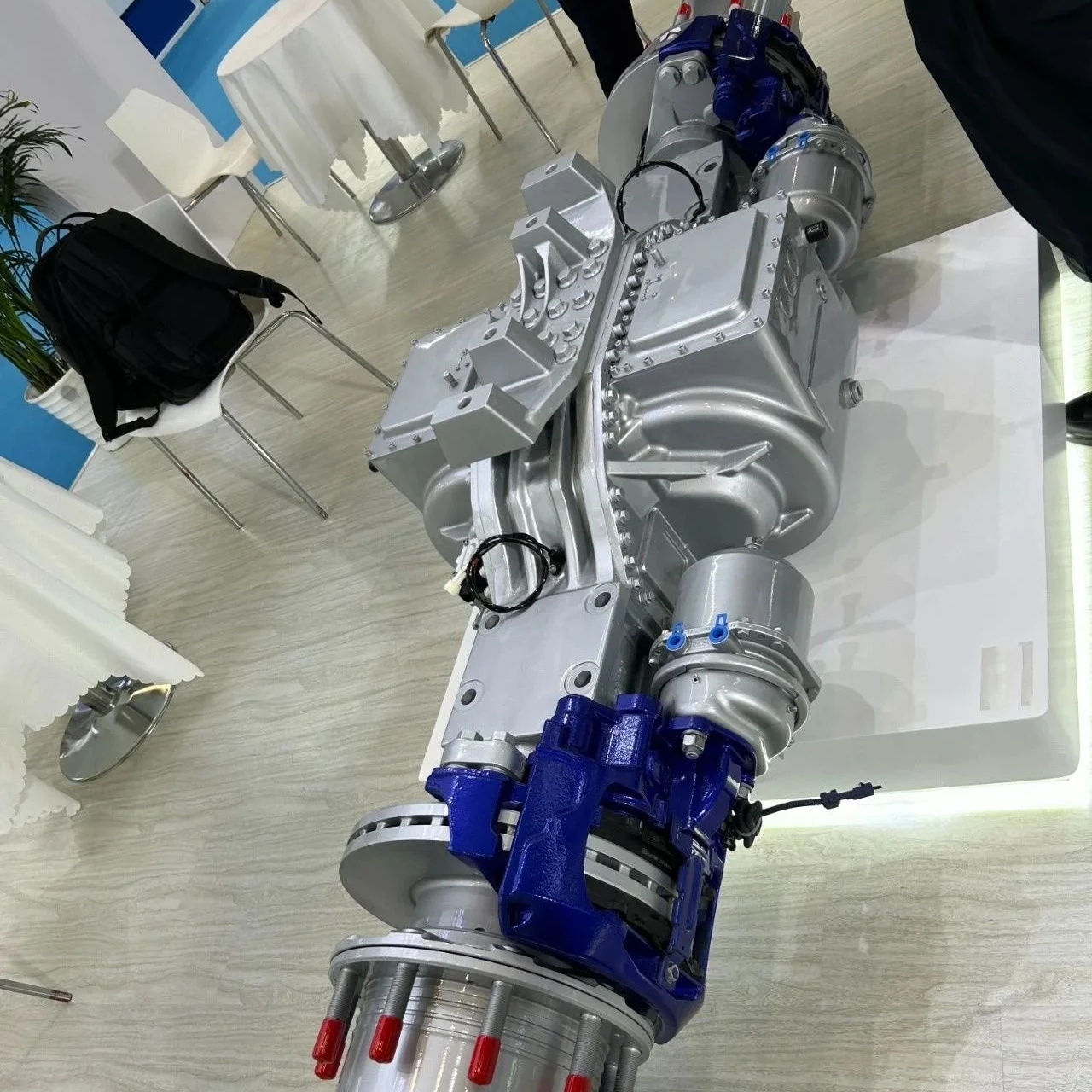 Brogen electric car rear axle motor and differential electric truck ...