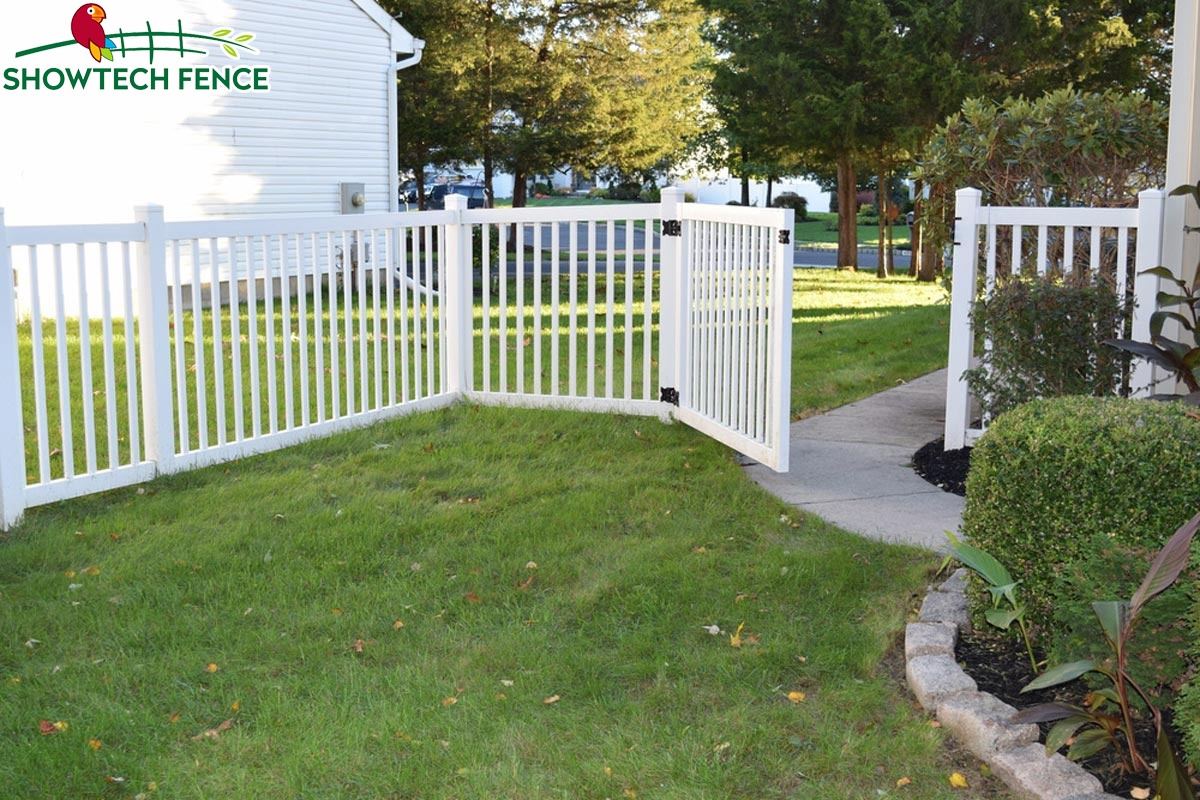 aluminium picket fence white vinyl picket fence chinese cedar fence ...