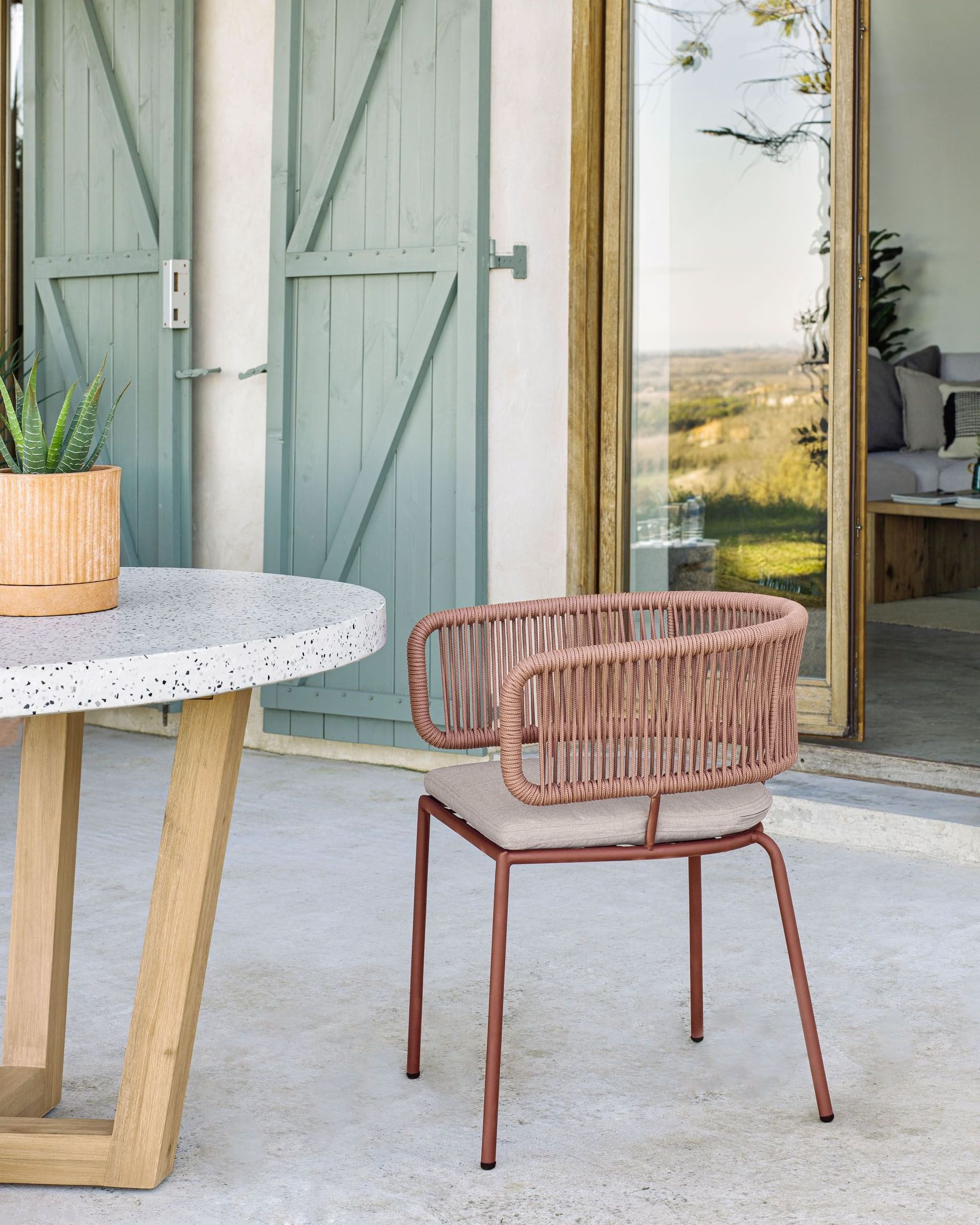 Luxury rattan chairs store