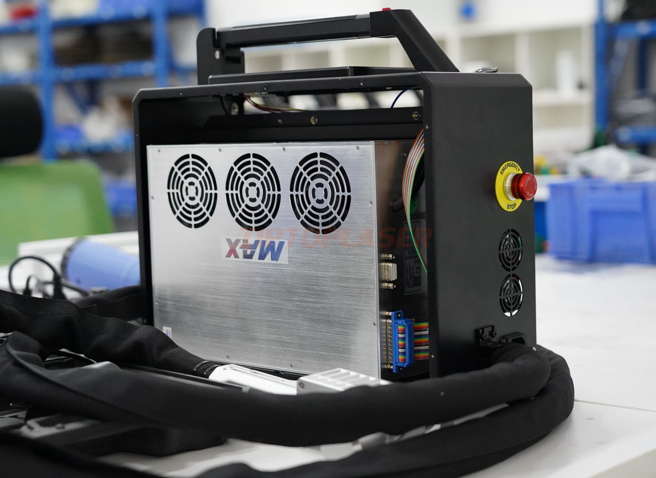 Light weight small size portable mini pulsed fiber laser cleaner rust ...