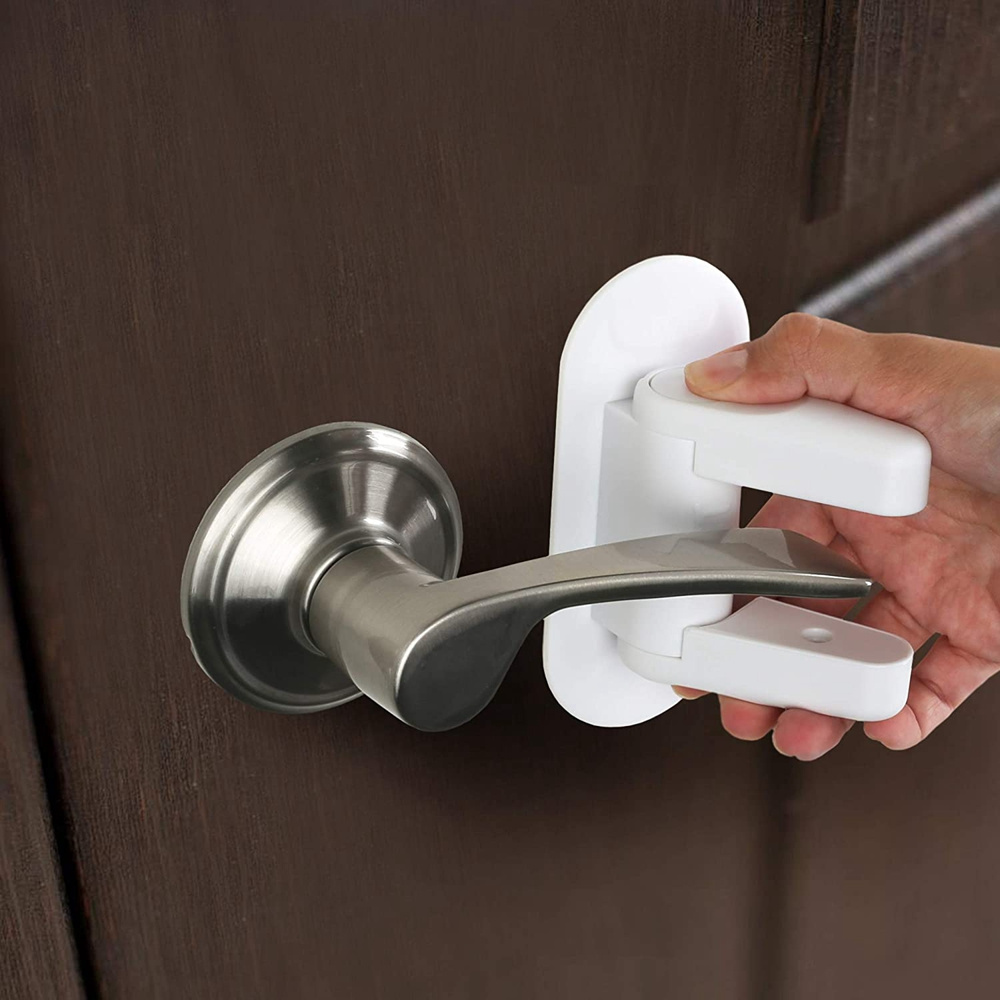 Updated Childproof Door Lever Lock Prevents Toddlers from Opening Doors ...
