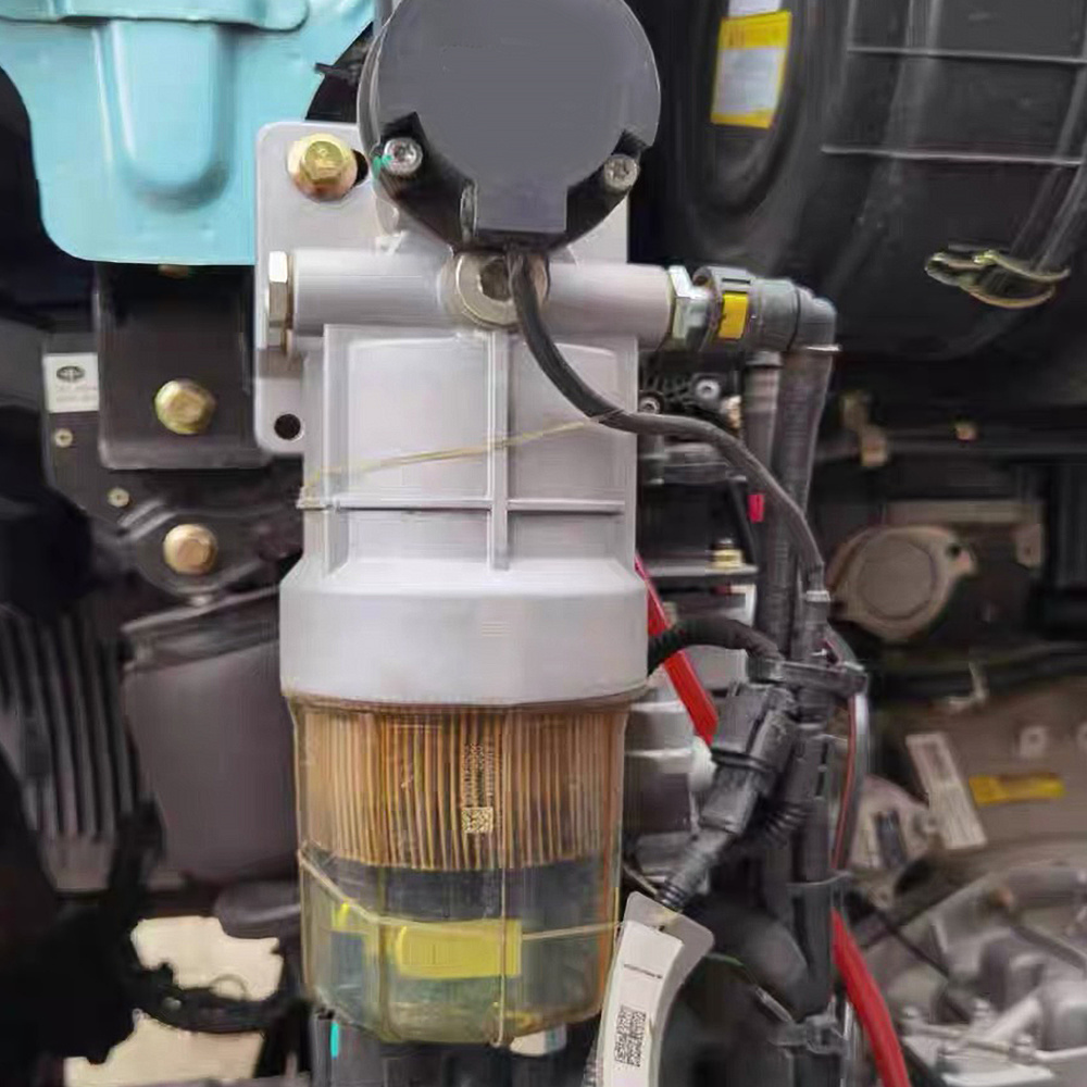 China Factory Price Oil Fuel Filters Manufacturer Truck Diesel Engine ...